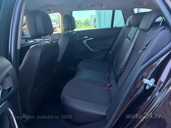 Opel Insignia 2013 Tallina, ar dzinēja tilpumu 2.00 L un nobraukumu 69 tūkst. km par 9000 €, foto 6 vietnē AUTOMOTO.COM.LV