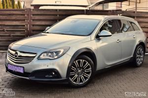 Opel Insignia 2014 in Kretinga, with an engine capacity of 2.00 L and mileage of 206 thousand km for 7699 €, photo  on AUTOMOTO.COM.LV