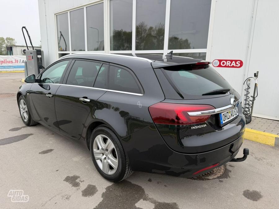 Opel Insignia 2014 in Kretinga, with an engine capacity of 2.00 L and mileage of 234 thousand km for 5590 €, photo 7 on AUTOMOTO.COM.LV