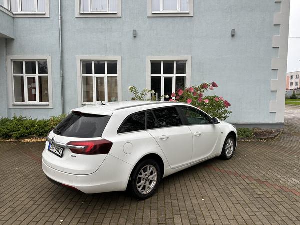 Opel Insignia 2014 in Valga, with an engine capacity of 2.00 L and mileage of 345 thousand km for 2700 €, photo 5 on AUTOMOTO.COM.LV