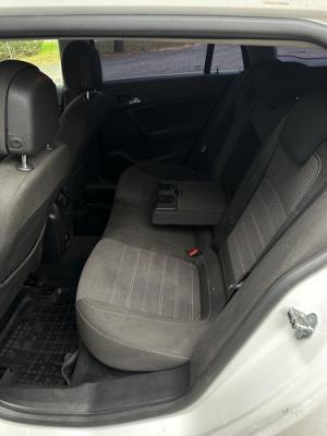 Opel Insignia 2014 in Valga, with an engine capacity of 2.00 L and mileage of 345 thousand km for 2700 €, photo 9 on AUTOMOTO.COM.LV