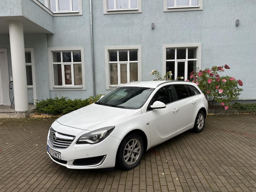Opel Insignia 2014 in Valga, with an engine capacity of 2.00 L and mileage of 345 thousand km for 2700 €, photo 11 on AUTOMOTO.COM.LV