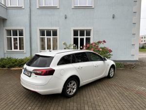 Opel Insignia 2014 in Valga, with an engine capacity of 2.00 L and mileage of 345 thousand km for 2700 €, photo 13 on AUTOMOTO.COM.LV