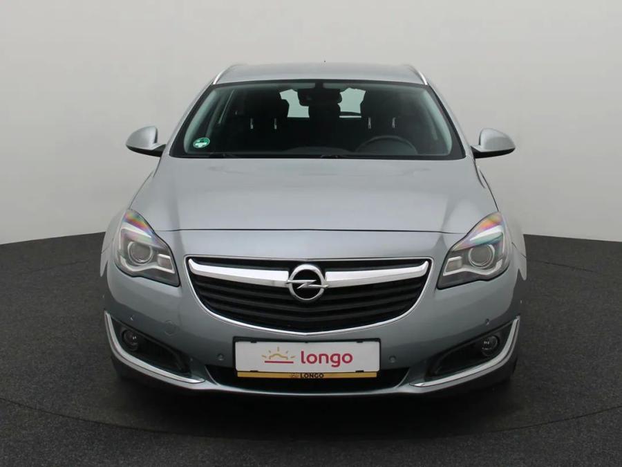 Opel Insignia 2015 in Vilnius, with an engine capacity of 2.00 L and mileage of 236 thousand km for 6099 €, photo 4 on AUTOMOTO.COM.LV