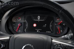 Opel Insignia 2015 in Riga, with an engine capacity of 2.00 L and mileage of 0 thousand km for 5995 €, photo 21 on AUTOMOTO.COM.LV