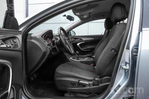 Opel Insignia 2015 Rīga, ar dzinēja tilpumu 2.00 L un nobraukumu 231 tūkst. km par 5950 €, foto 8 vietnē AUTOMOTO.COM.LV