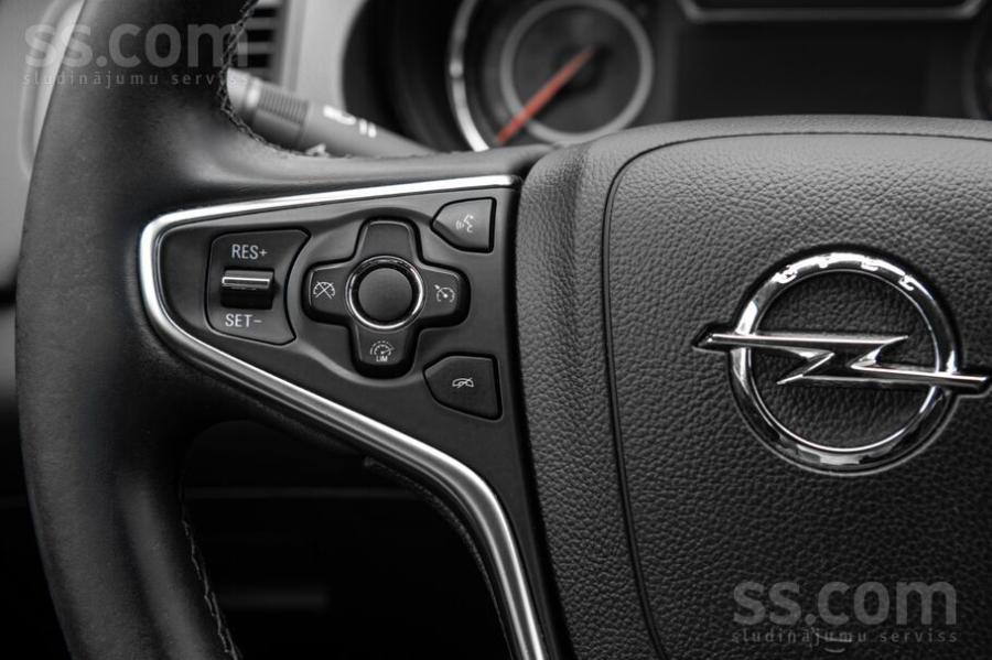 Opel Insignia 2015 Rīga, ar dzinēja tilpumu 2.00 L un nobraukumu 231 tūkst. km par 5950 €, foto 17 vietnē AUTOMOTO.COM.LV