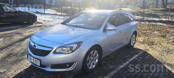Opel Insignia 2015 in Riga, with an engine capacity of 2.00 L and mileage of 198 thousand km for 6490 €, photo 3 on AUTOMOTO.COM.LV