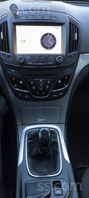 Opel Insignia 2015 in Riga, with an engine capacity of 2.00 L and mileage of 198 thousand km for 6490 €, photo 15 on AUTOMOTO.COM.LV