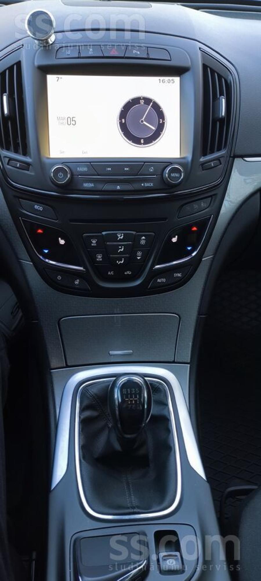 Opel Insignia 2015 in Riga, with an engine capacity of 2.00 L and mileage of 198 thousand km for 6490 €, photo 15 on AUTOMOTO.COM.LV