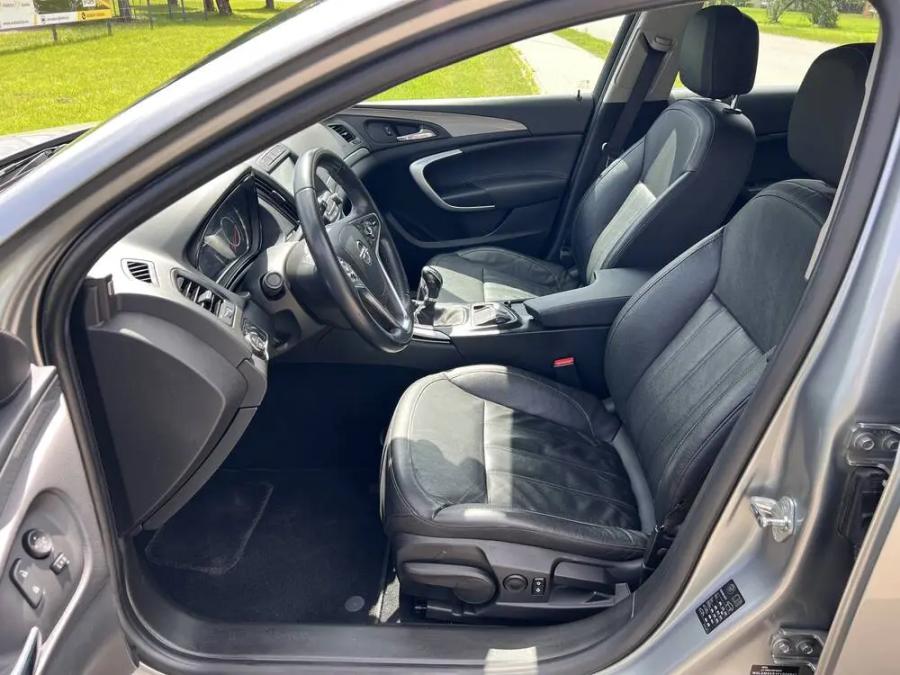 Opel Insignia 2015 Rīga, ar dzinēja tilpumu 2.00 L un nobraukumu 237 tūkst. km par 5750 €, foto 9 vietnē AUTOMOTO.COM.LV
