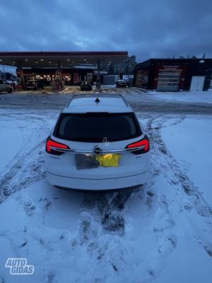 Opel Insignia 2016 in Vilnius, with an engine capacity of 1.60 L and mileage of 319 thousand km for 5100 €, photo 8 on AUTOMOTO.COM.LV