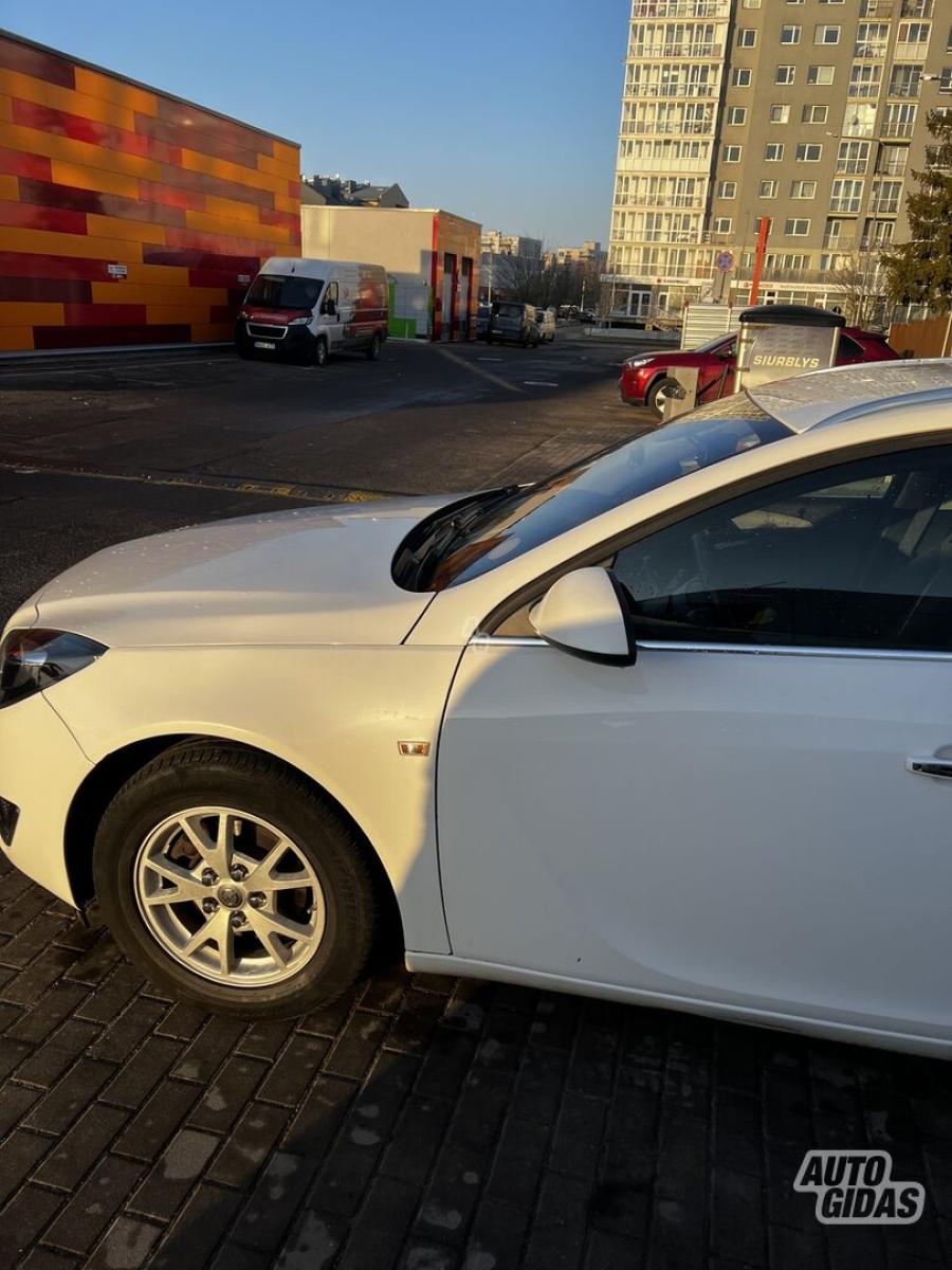 Opel Insignia 2016 in Vilnius, with an engine capacity of 1.60 L and mileage of 321 thousand km for 5100 €, photo 4 on AUTOMOTO.COM.LV