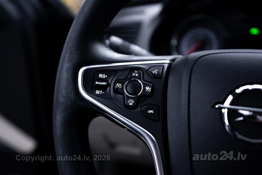 Opel Insignia 2016 in Tallinn, with an engine capacity of 2.00 L and mileage of 157 thousand km for 6490 €, photo 20 on AUTOMOTO.COM.LV