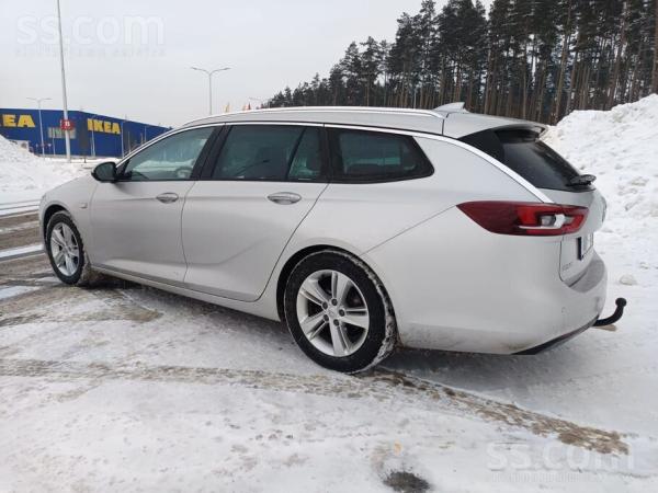 Opel Insignia 2017 in Riga, with an engine capacity of 2.00 L and mileage of 157 thousand km for 9600 €, photo 6 on AUTOMOTO.COM.LV