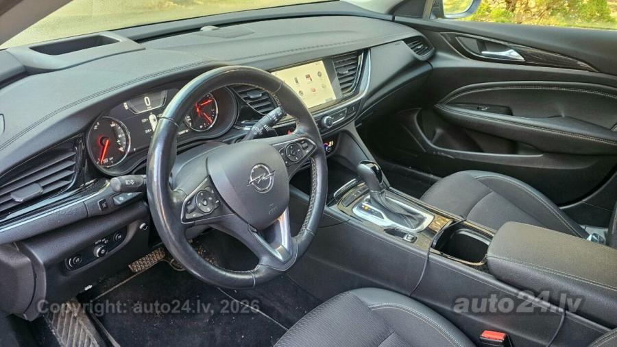 Opel Insignia 2017 in Tallinn, with an engine capacity of 1.50 L and mileage of 125 thousand km for 12000 €, photo 11 on AUTOMOTO.COM.LV