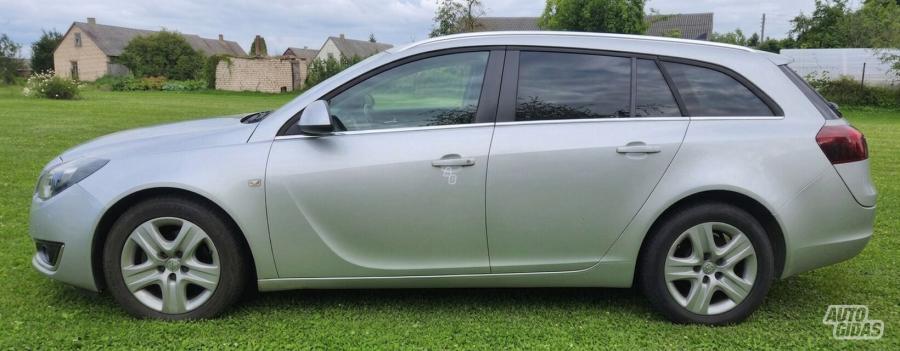 Opel Insignia 2017 in Birzai, with an engine capacity of 2.00 L and mileage of 182 thousand km for 3699 €, photo 8 on AUTOMOTO.COM.LV