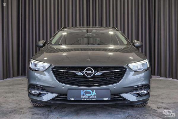 Opel Insignia 2018 in Marijampole, with an engine capacity of 1.60 L and mileage of 179 thousand km for 9650 €, photo 3 on AUTOMOTO.COM.LV