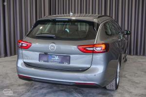 Opel Insignia 2018 in Marijampole, with an engine capacity of 1.60 L and mileage of 179 thousand km for 9650 €, photo 11 on AUTOMOTO.COM.LV