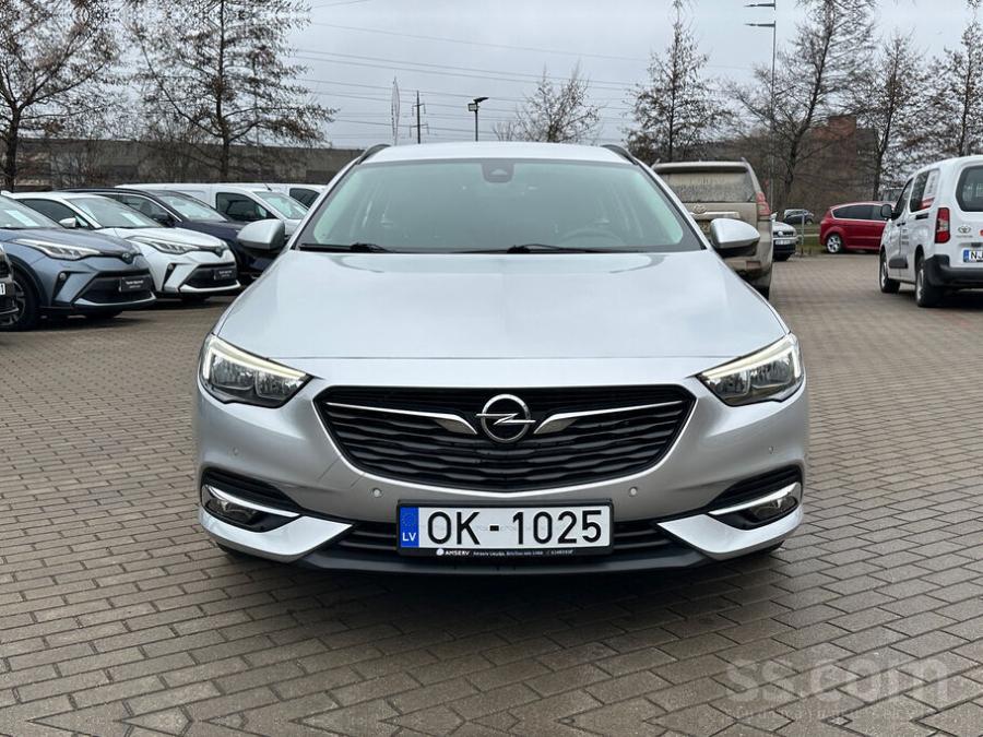 Opel Insignia 2018 in Liepaja, with an engine capacity of 1.50 L and mileage of 94 thousand km for 12200 €, photo 8 on AUTOMOTO.COM.LV