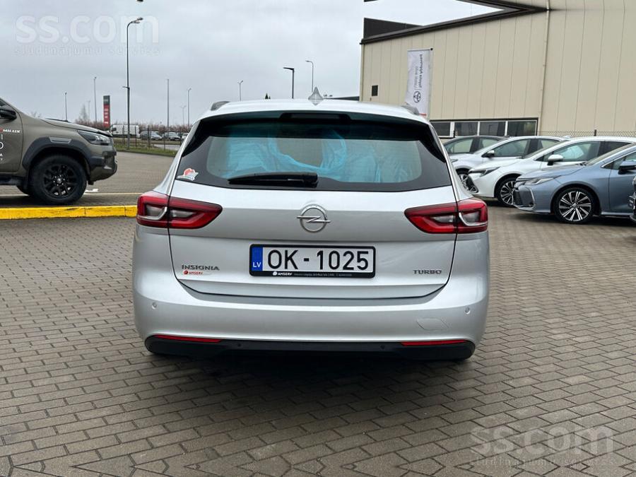 Opel Insignia 2018 in Liepaja, with an engine capacity of 1.50 L and mileage of 94 thousand km for 12200 €, photo 9 on AUTOMOTO.COM.LV