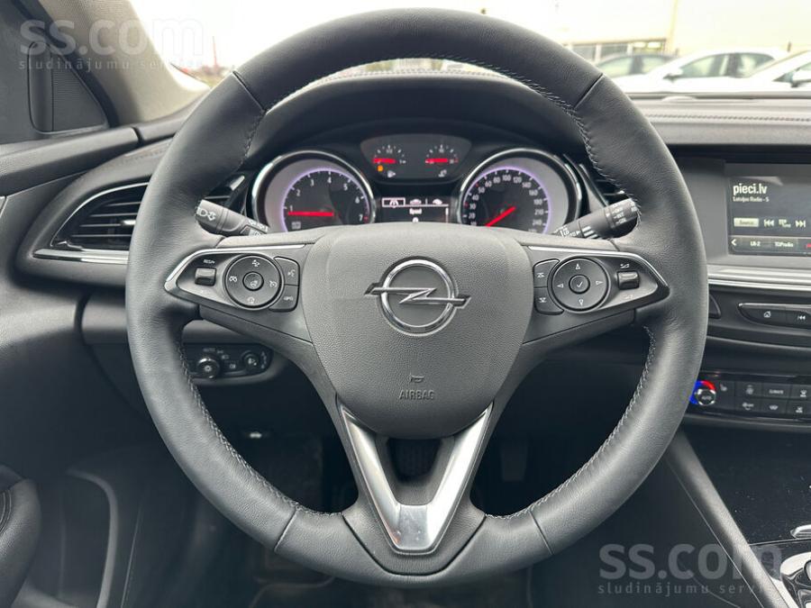 Opel Insignia 2018 in Liepaja, with an engine capacity of 1.50 L and mileage of 94 thousand km for 12200 €, photo 12 on AUTOMOTO.COM.LV