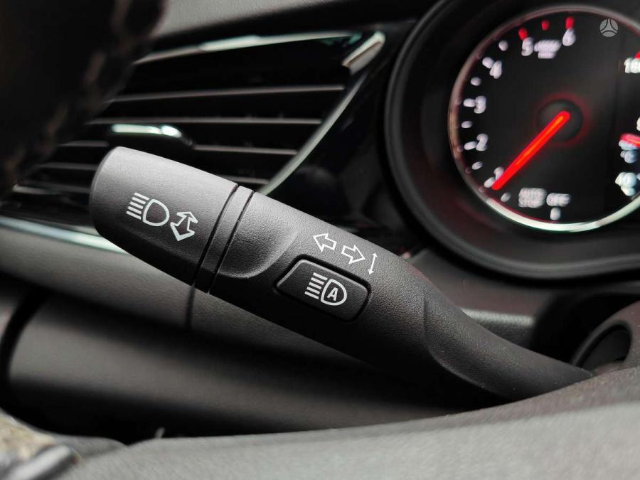 Opel Insignia 2018 Klaipėda, ar dzinēja tilpumu 1.96 L un nobraukumu 152 tūkst. km par 11500 €, foto 35 vietnē AUTOMOTO.COM.LV