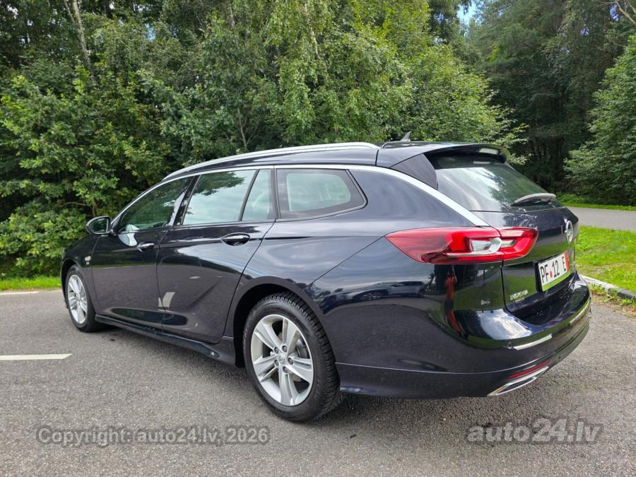 Opel Insignia 2018 in Parnu, with an engine capacity of 2.00 L and mileage of 238 thousand km for 11800 €, photo 4 on AUTOMOTO.COM.LV