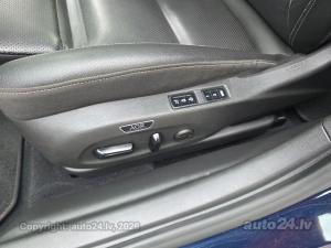 Opel Insignia 2018 in Parnu, with an engine capacity of 2.00 L and mileage of 238 thousand km for 11800 €, photo 14 on AUTOMOTO.COM.LV