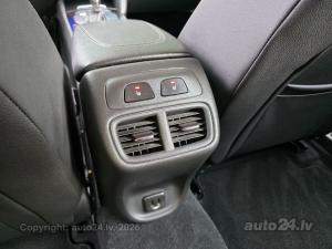 Opel Insignia 2018 in Parnu, with an engine capacity of 2.00 L and mileage of 238 thousand km for 11800 €, photo 17 on AUTOMOTO.COM.LV
