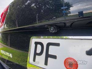 Opel Insignia 2018 in Parnu, with an engine capacity of 2.00 L and mileage of 238 thousand km for 11800 €, photo 23 on AUTOMOTO.COM.LV