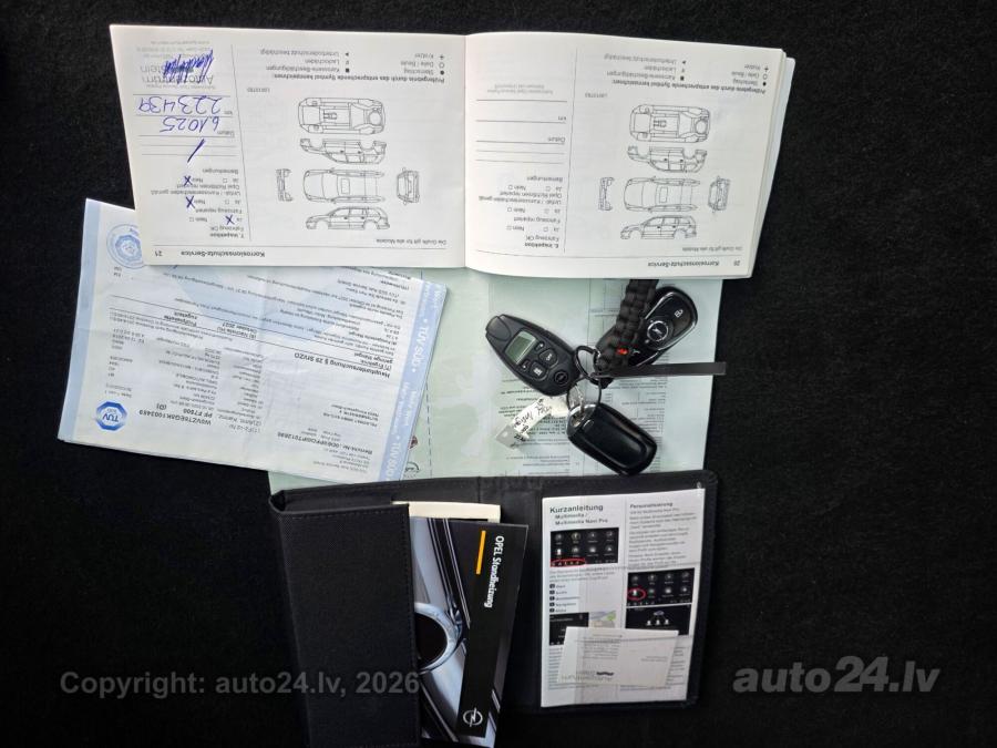 Opel Insignia 2018 in Parnu, with an engine capacity of 2.00 L and mileage of 238 thousand km for 11800 €, photo 30 on AUTOMOTO.COM.LV