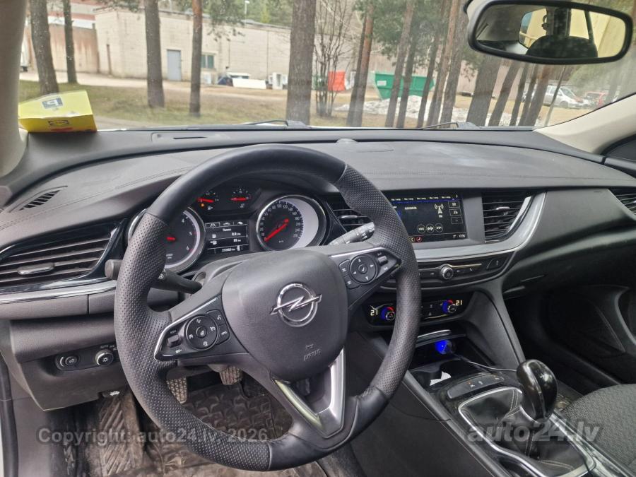 Opel Insignia 2019 Tallina, ar dzinēja tilpumu 1.60 L un nobraukumu 273 tūkst. km par 7199 €, foto 9 vietnē AUTOMOTO.COM.LV