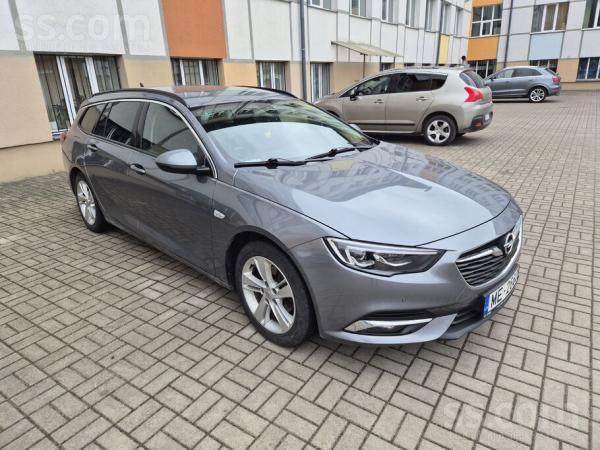Opel Insignia 2019 in Daugavpils, with an engine capacity of 1.50 L and mileage of 110 thousand km for 10000 €, photo 1 on AUTOMOTO.COM.LV