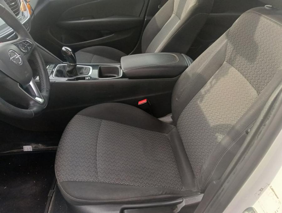 Opel Insignia 2019 Jehvi, ar dzinēja tilpumu 1.60 L un nobraukumu 272 tūkst. km par 5998 €, foto 5 vietnē AUTOMOTO.COM.LV