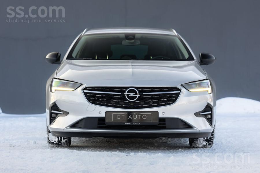 Opel Insignia 2020 in Jelgava, with an engine capacity of 1.50 L and mileage of 215 thousand km for 11500 €, photo 2 on AUTOMOTO.COM.LV