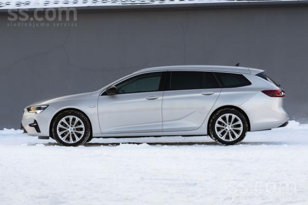 Opel Insignia 2020 in Jelgava, with an engine capacity of 1.50 L and mileage of 215 thousand km for 11500 €, photo 7 on AUTOMOTO.COM.LV