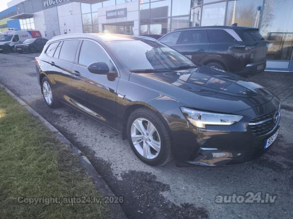 Opel Insignia 2020 in Parnu, with an engine capacity of 1.50 L and mileage of 70 thousand km for 15900 €, photo 3 on AUTOMOTO.COM.LV