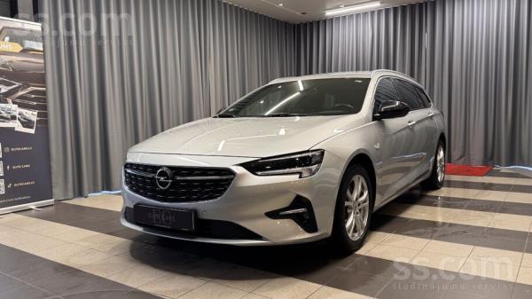 Opel Insignia 2021 in Riga, with an engine capacity of 2.00 L and mileage of 206 thousand km for 14490 €, photo 1 on AUTOMOTO.COM.LV