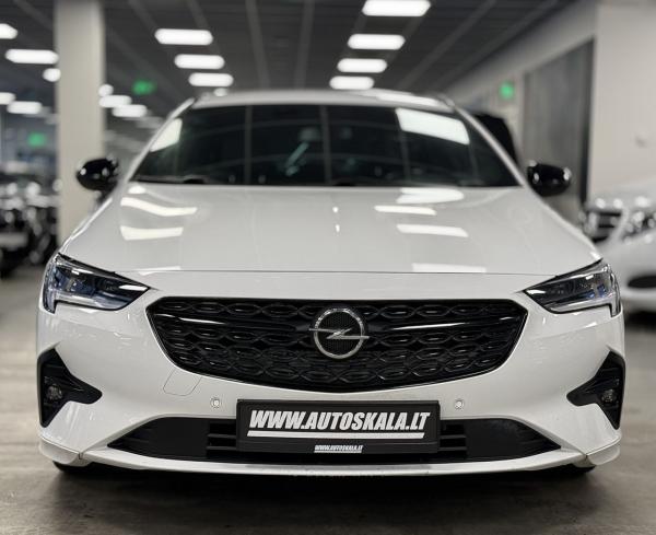 Opel Insignia 2021 in Klaipeda, with an engine capacity of 2.00 L and mileage of 232 thousand km for 15950 €, photo 2 on AUTOMOTO.COM.LV