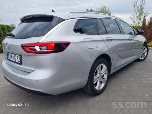 Opel Insignia 2021 in Riga, with an engine capacity of 1.50 L and mileage of 94 thousand km for 13650 €, photo 3 on AUTOMOTO.COM.LV