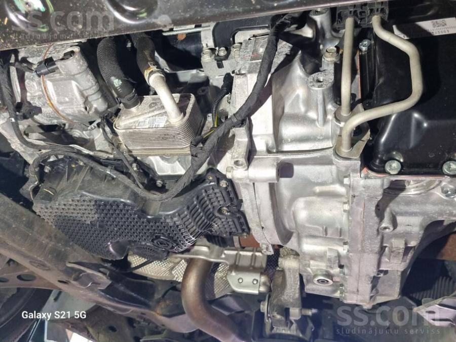 Opel Insignia 2021 in Riga, with an engine capacity of 1.50 L and mileage of 94 thousand km for 13650 €, photo 12 on AUTOMOTO.COM.LV