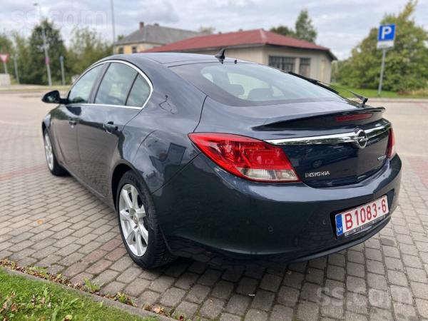 Violets Opel Insignia 2010 Rēzekne, ar dzinēja tilpumu 2.00 L un nobraukumu 320 tūkst. km par 3750 €, foto 7 vietnē AUTOMOTO.COM.LV