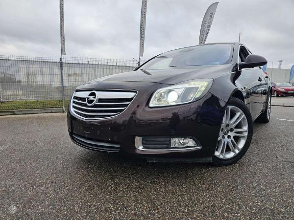 Violets Opel Insignia 2011 Kauņa, ar dzinēja tilpumu 2.00 L un nobraukumu 279 tūkst. km par 3950 €, foto 2 vietnē AUTOMOTO.COM.LV