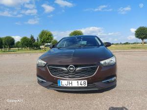 Violet Opel Insignia 2020 in Kaunas, with an engine capacity of 1.60 L and mileage of 140 thousand km for 7499 €, photo 3 on AUTOMOTO.COM.LV