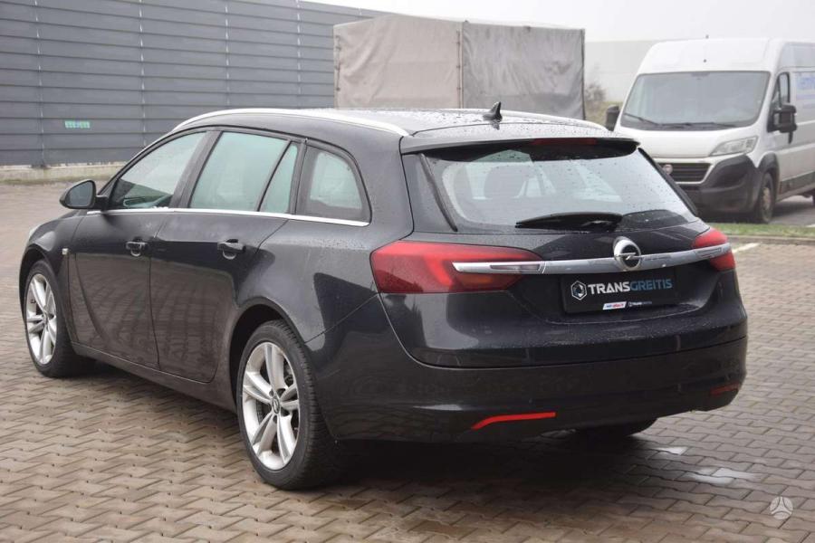 Violet Opel Insignia 2015 in Vilnius, with an engine capacity of 1.96 L and mileage of 298 thousand km for 5499 €, photo 8 on AUTOMOTO.COM.LV