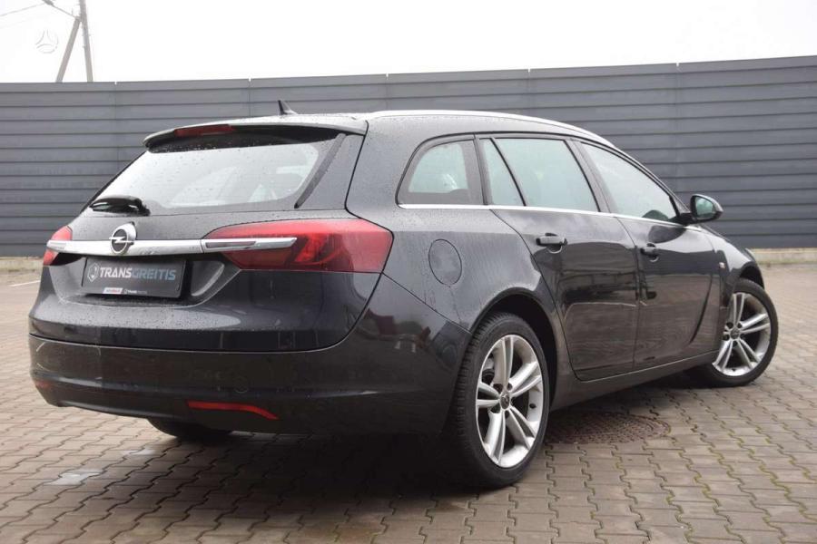 Violet Opel Insignia 2015 in Vilnius, with an engine capacity of 1.96 L and mileage of 298 thousand km for 5499 €, photo 10 on AUTOMOTO.COM.LV