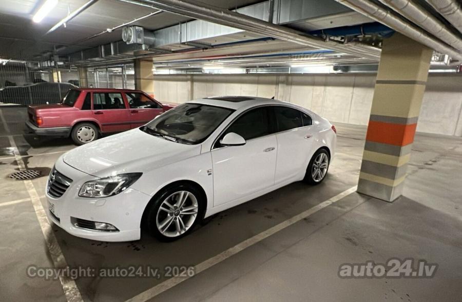 Balts Opel Insignia 2010 Tallina, ar dzinēja tilpumu 2.80 L un nobraukumu 275 tūkst. km par 7000 €, foto 7 vietnē AUTOMOTO.COM.LV