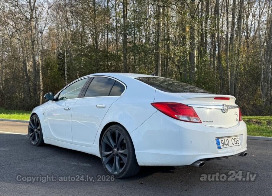 Balts Opel Insignia 2010 Tallina, ar dzinēja tilpumu 2.80 L un nobraukumu 275 tūkst. km par 7000 €, foto 8 vietnē AUTOMOTO.COM.LV