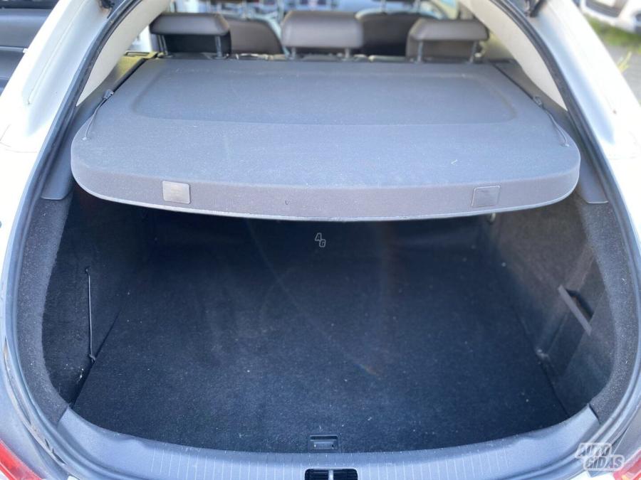 White Opel Insignia 2011 in Raseiniai, with an engine capacity of 2.00 L and mileage of 282 thousand km for 3750 €, photo 19 on AUTOMOTO.COM.LV